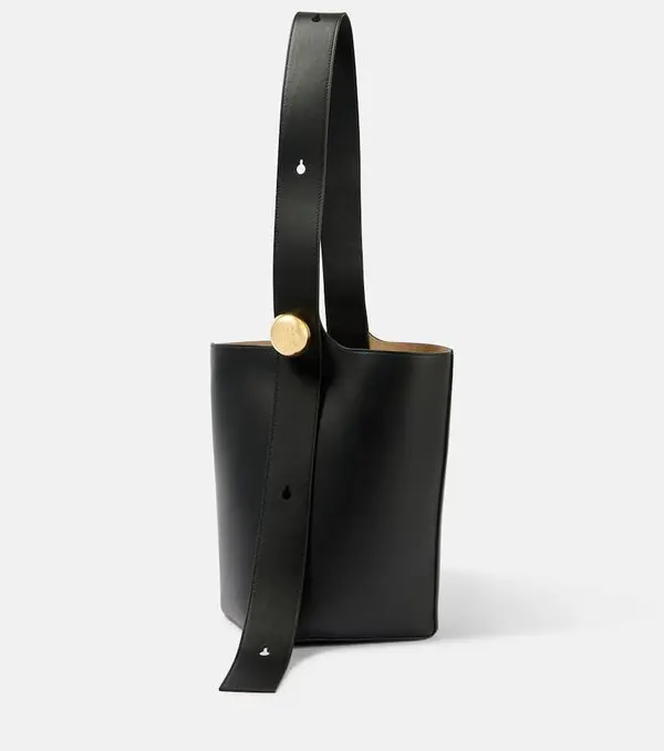 Loewe Pebble Medium Bucket Bag - Black