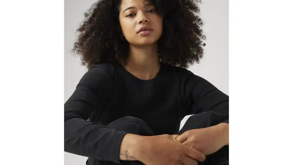 LEVI'S Essential Long-sleeve T-shirt
