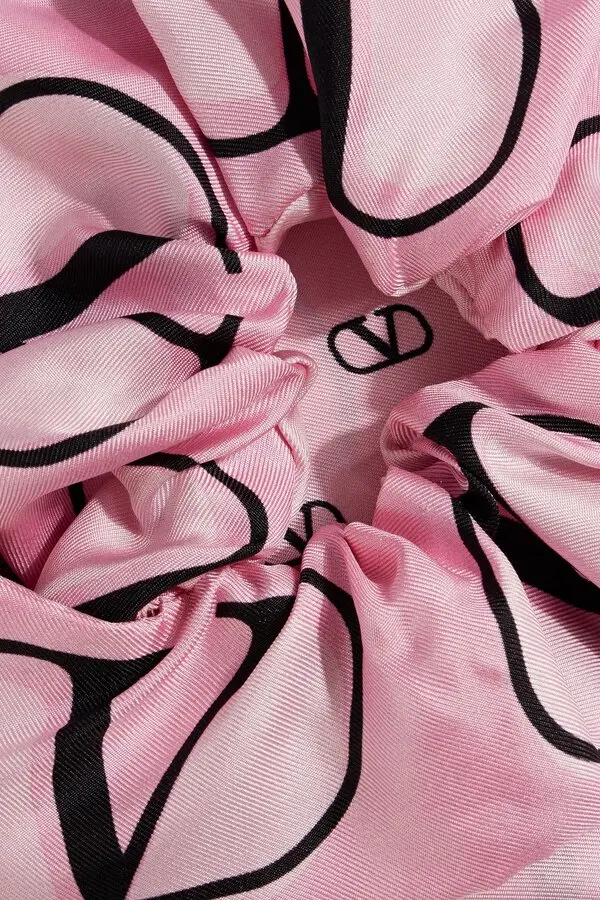 Valentino Garavani Printed Silktwill Hair Tie In Baby Pink  display picture 2
