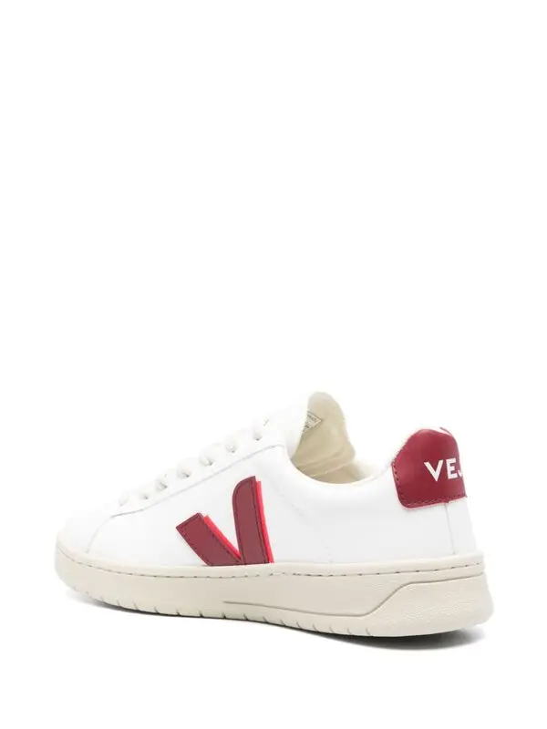 VEJA Urca Sneakers