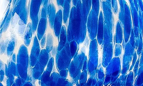 VIETRI Hibiscus Fluted Glass Vase - Blue