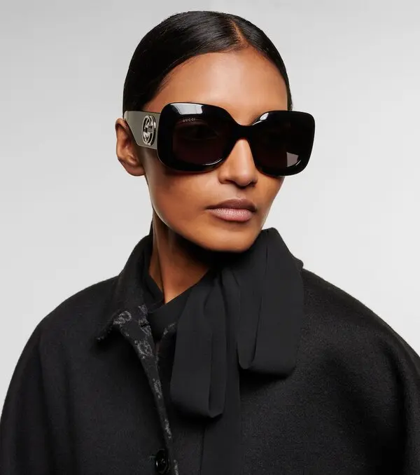 Gucci Fifth Avenue Oversized Sunglasses - Black