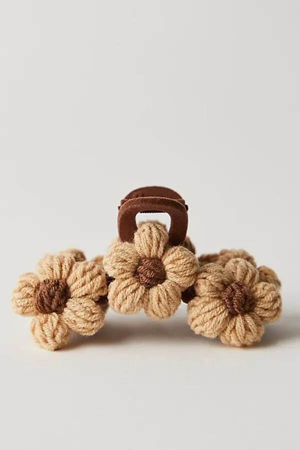 Free People Sailor Crochet Flower Claw Clip In Tan - 45% Off  display picture 1