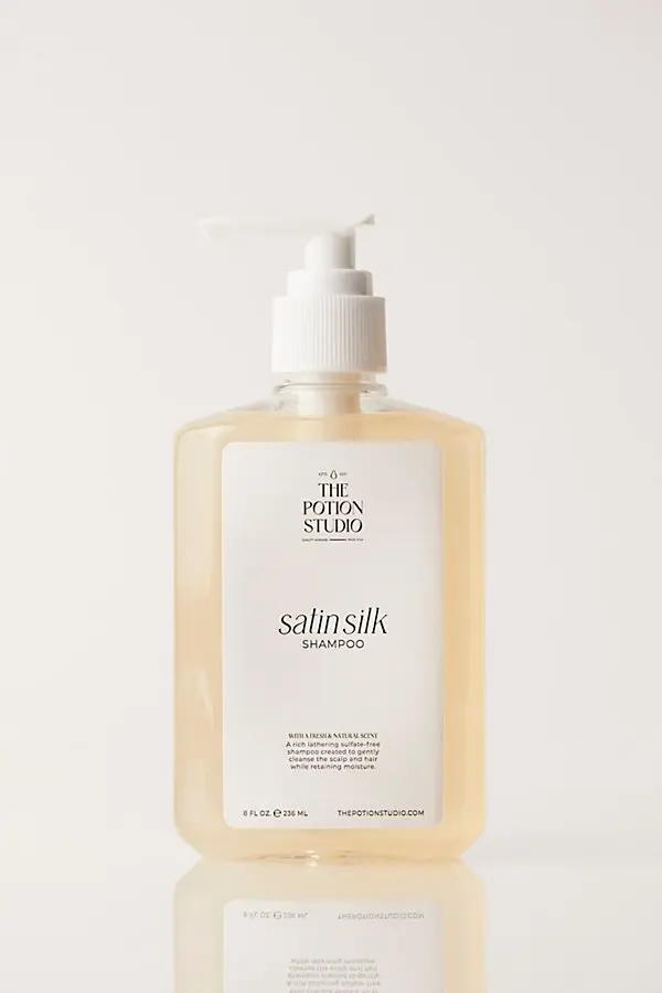 THE POTION STUDIO Satin Silk Shampoo - One