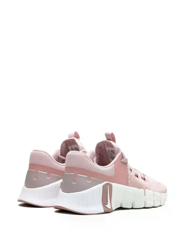 Nike Free Metcon Oxford Sneakers - Pink