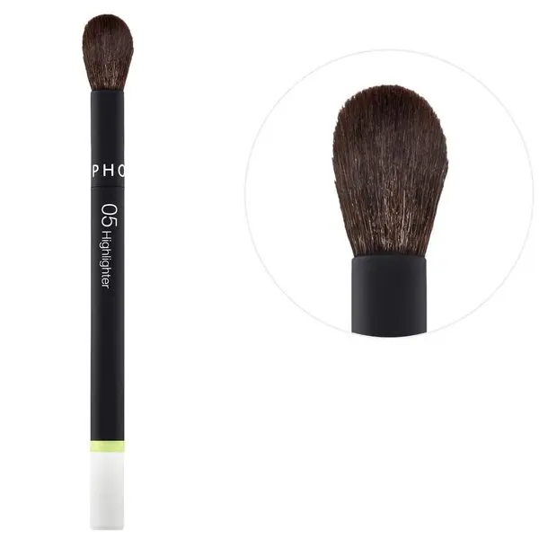 SEPHORA COLLECTION Essential Brush 05 Highlighter - One-color