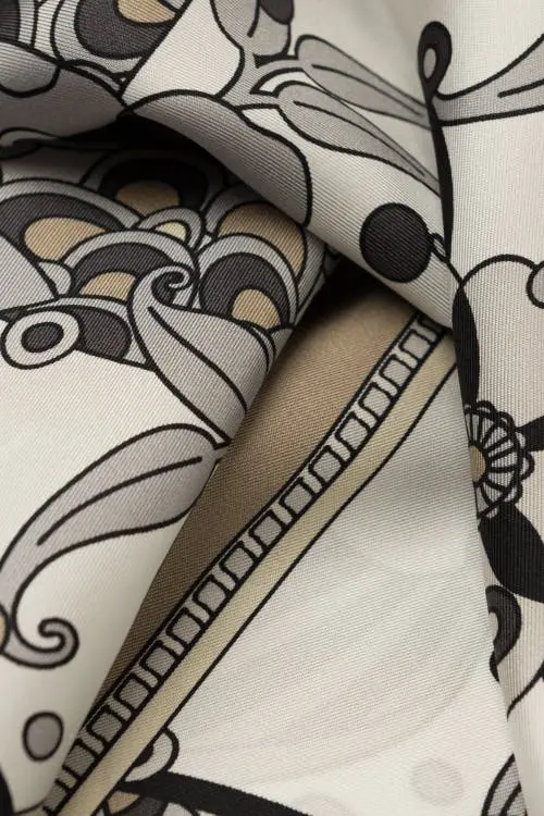ELIZABETTA Lombardihand Rolled Silk Neckerchief For