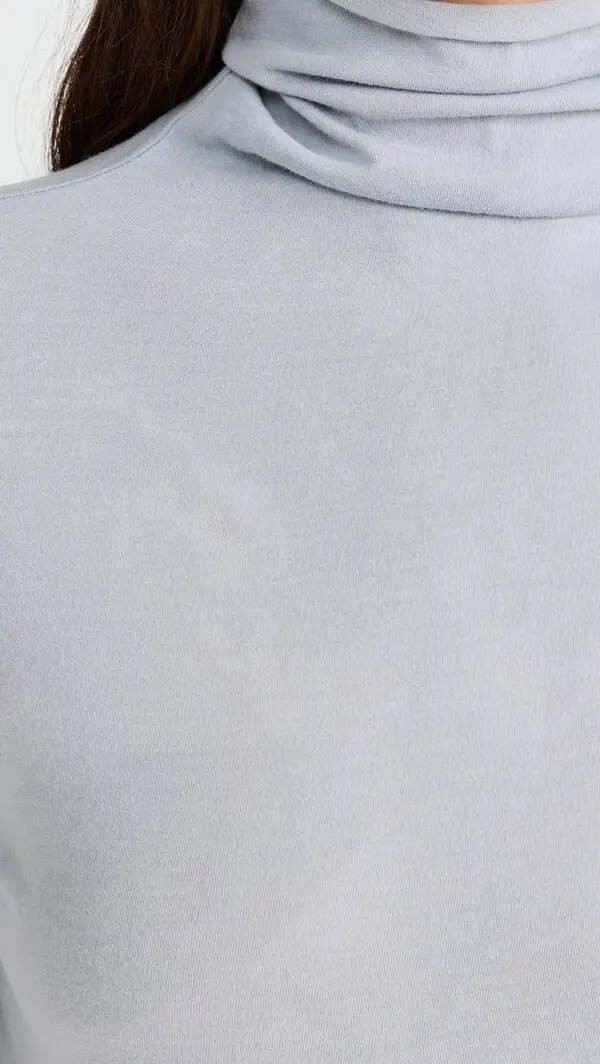 Nsf Wex Mock Neck Tee