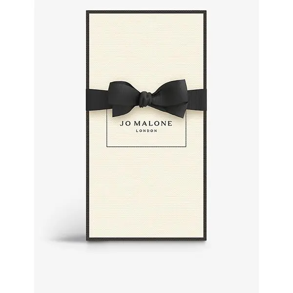 Jo Malone Velvet Rose & Oud Hand & Body Wash 250ml - One-color
