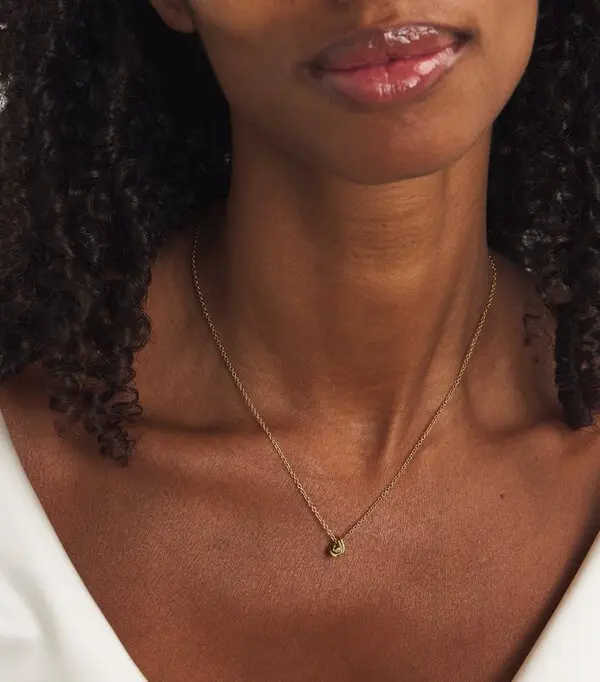 ENGELBERT Legacy Knot Pendant Necklace - Gold