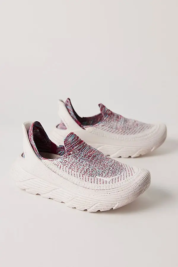 HOKA® Hoka Restore Tc Sneakers - Alabaster/red Cabbage