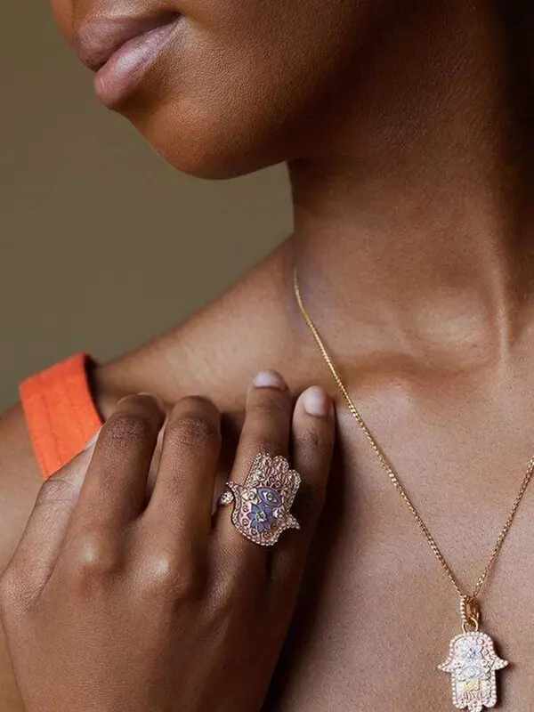 BUDDHA MAMA 20kt Yellow Hamsa Ring