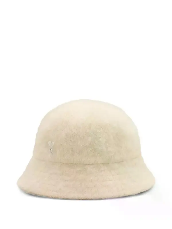 AMI Paris De Coeur Stud Bucket Hat