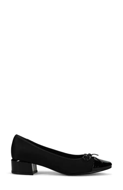 Vaneli Alesya Cap-toe Pumps