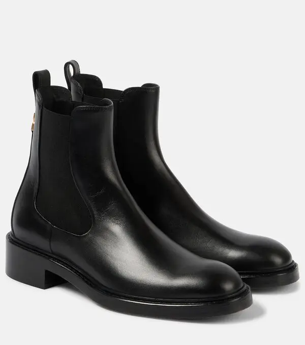 Chloé Marcie Leather Chelsea Boots - Black