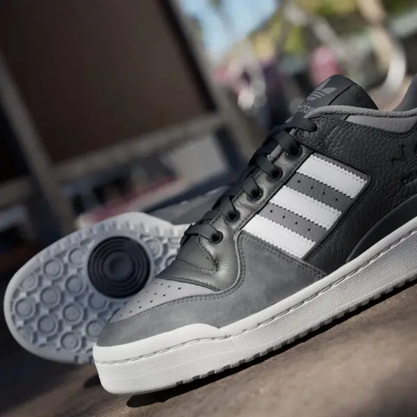 adidas gazelle silver green womens Adidas Forum 84 Low ADV Shoes - Core Black / Carbon / Grey Three main image 0