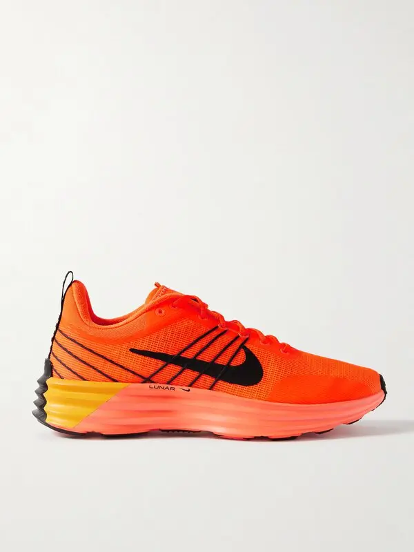 Nike Lunar Roam Sneakers