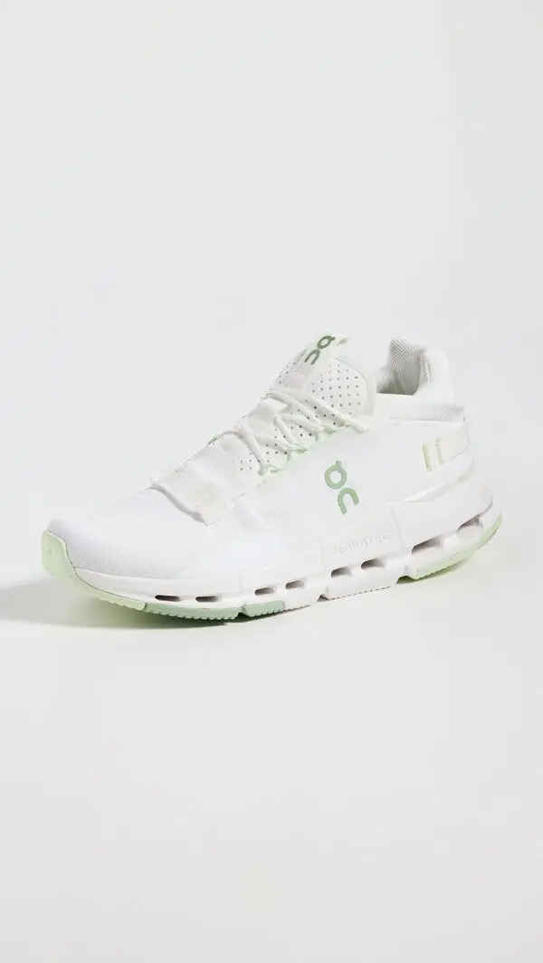 On Cloudnova 2 Sneakers