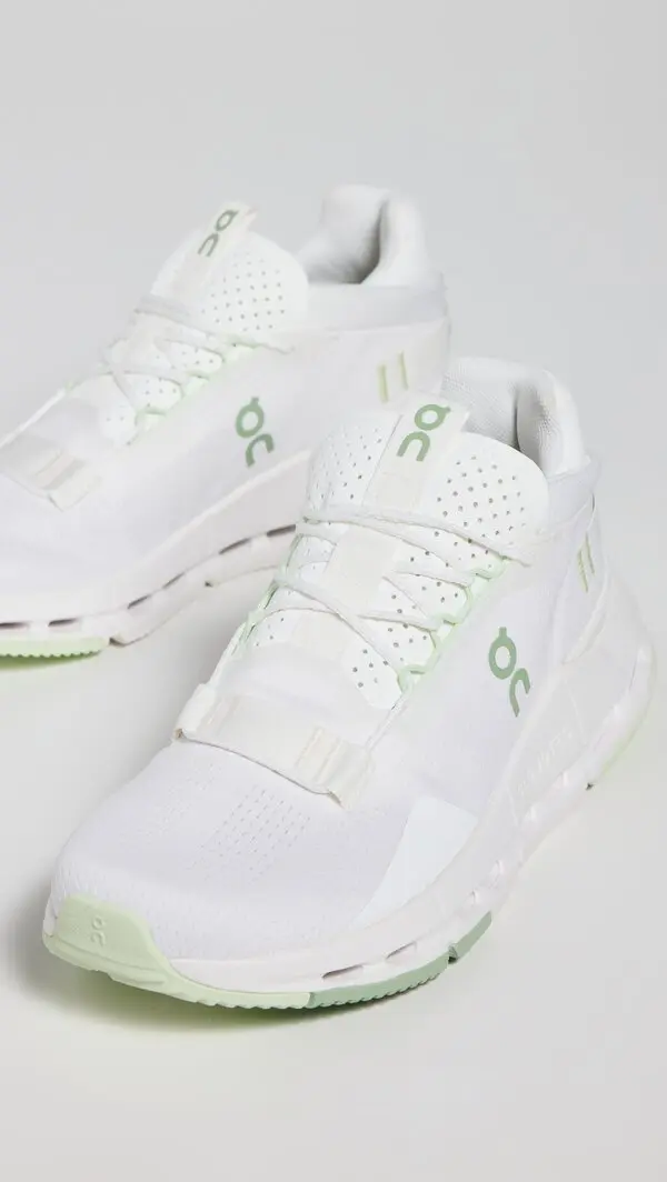 On Cloudnova 2 Sneakers
