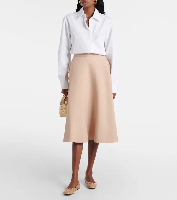 Valentino Garavani Vlogo Signature Leather Ballet Flats
