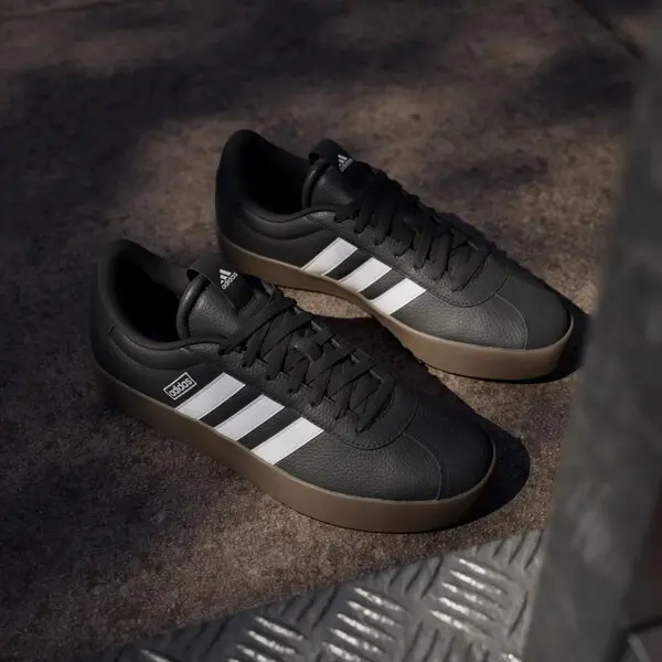 Adidas Vl Court 3.0 Sneakers - Core Black / Cloud White / Gum