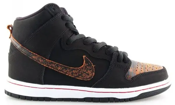 Nike Dunk High Distressed Leather Sneakers - Black/university Red