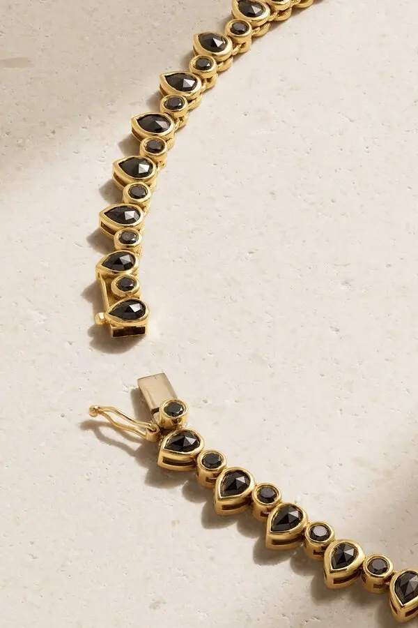 Established 18-karat Diamond Necklace