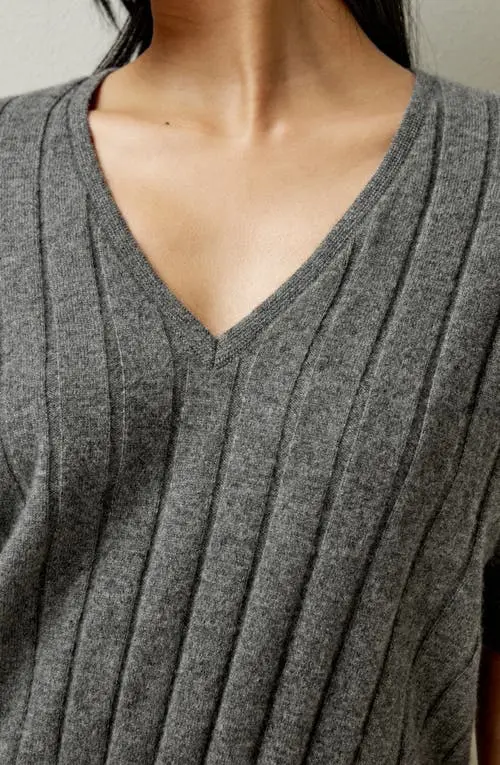 Lilysilk Cashmere V-neck T-shirt - Medium Gray