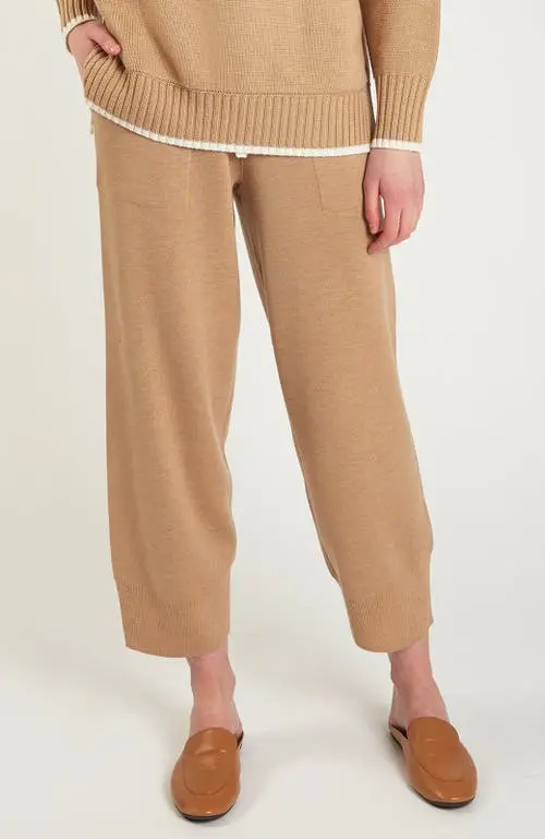 OYUN Easy Fit Cropped Jogger - Camel