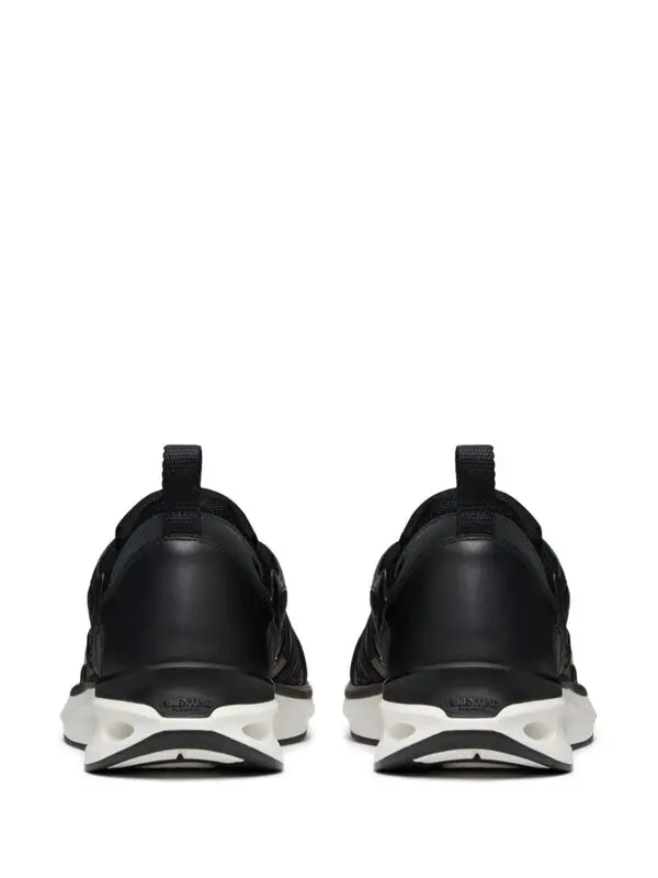 Valentino Garavani Vlogo Easyjog Sneakers - Black