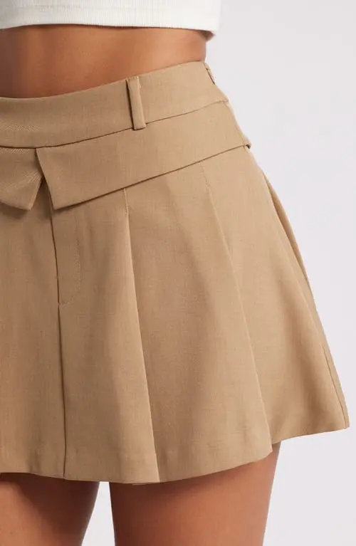 ALL IN FAVOR Pleated Mini Skirt