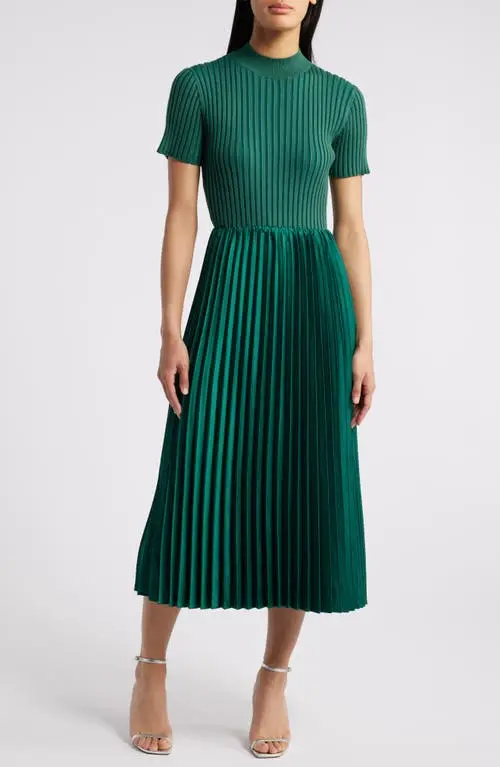 slim fit dress slacks Pre-Order - Starlet Swing Dress in Hunter Green