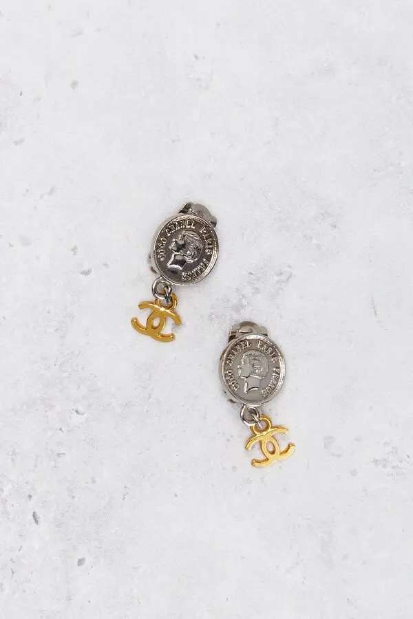Chanel 1997 Cc Coin Clip-on Earrings
