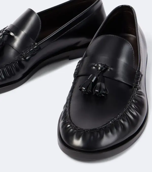 THE ROW Polished Leather Loafers - Black