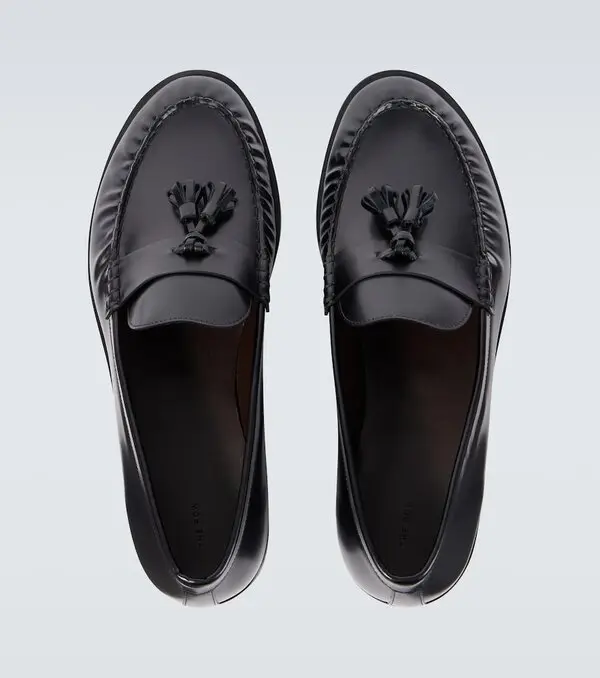 THE ROW Polished Leather Loafers - Black