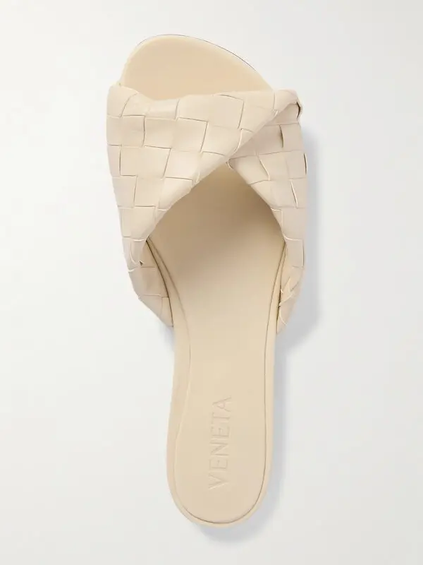 Bottega Veneta Blink Intrecciato Leather Slides - Neutrals