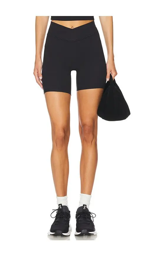 437 The V Short