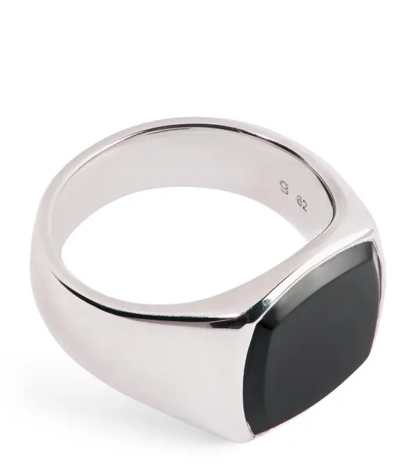 Tom Wood Polished Onyx Kay Signet Ring - Silver