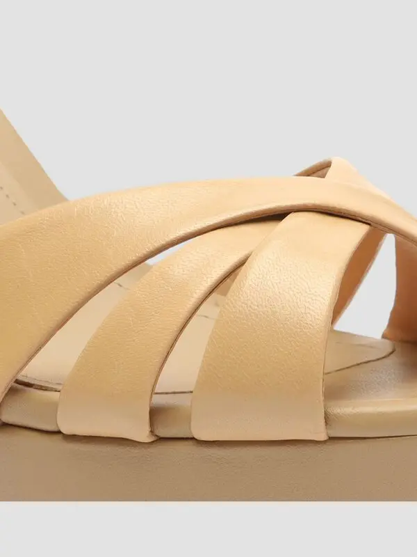 Schutz Keefa 100mm Leather Platform Sandals - Neutral