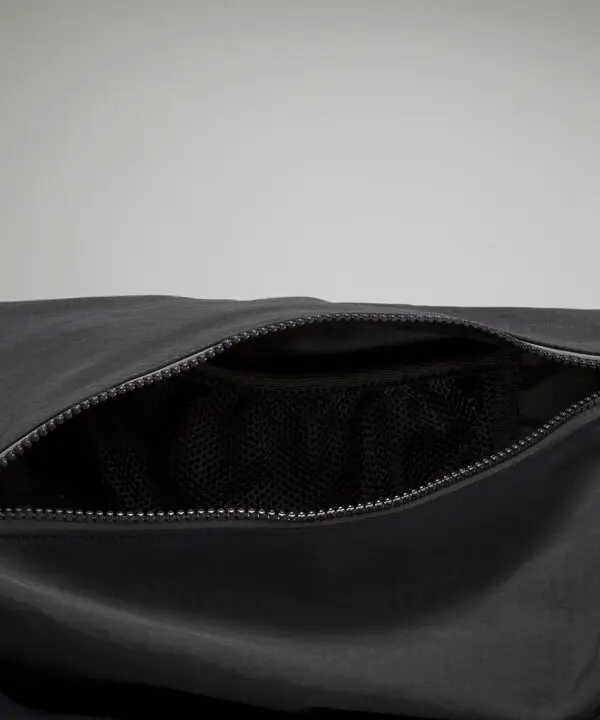 Lululemon Fast Track 2.0 10l Bag