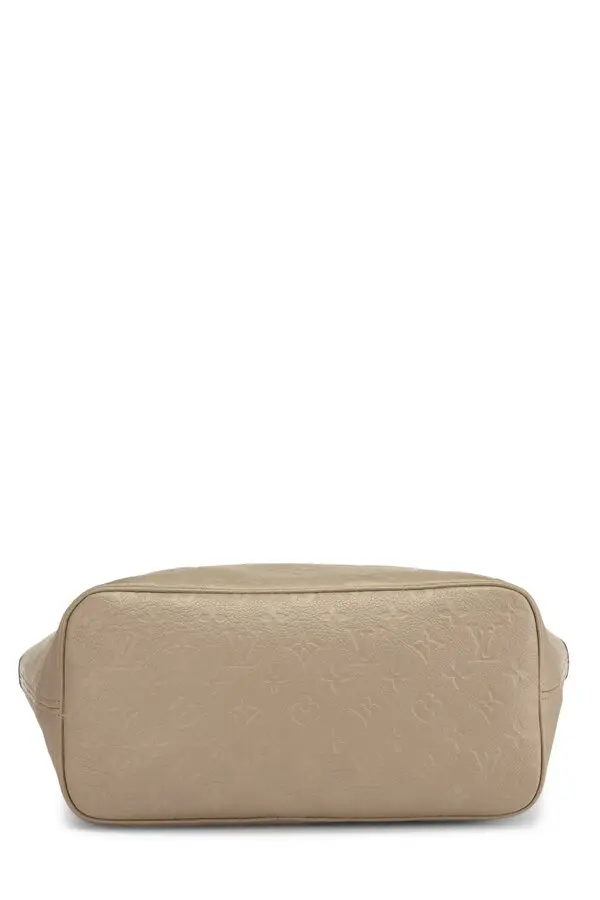 LOUIS VUITTON Giant Monogram Empreinte