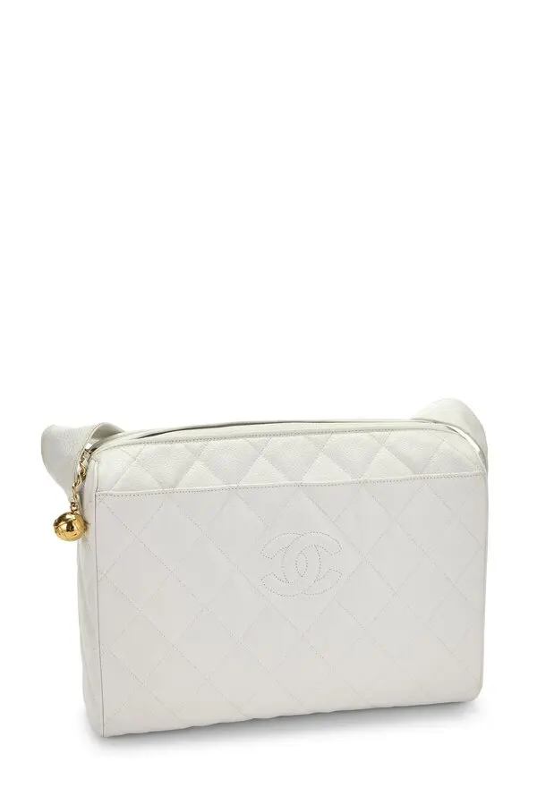 Chanel Caviar Cc Diamond Shoulder Bag