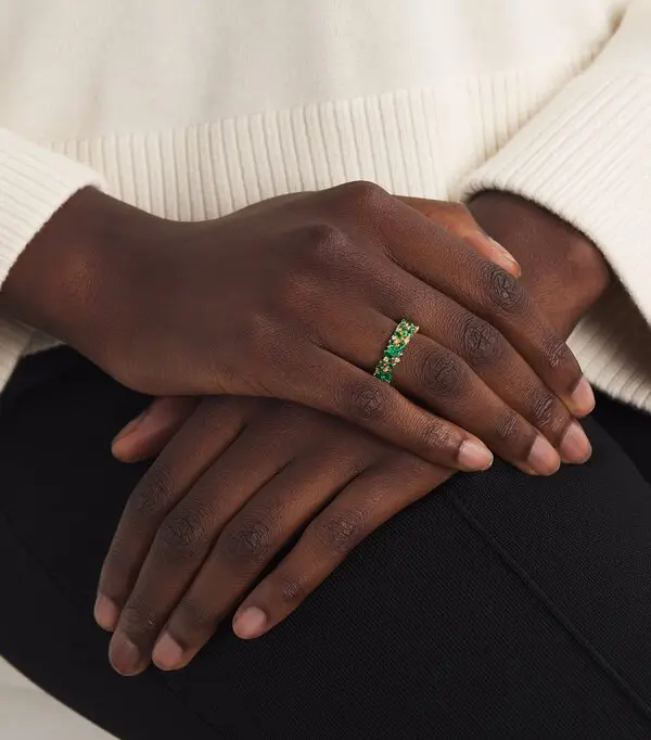 SUZANNE KALAN Yellow Diamond And Emerald La Fantaisie Eternity Ring