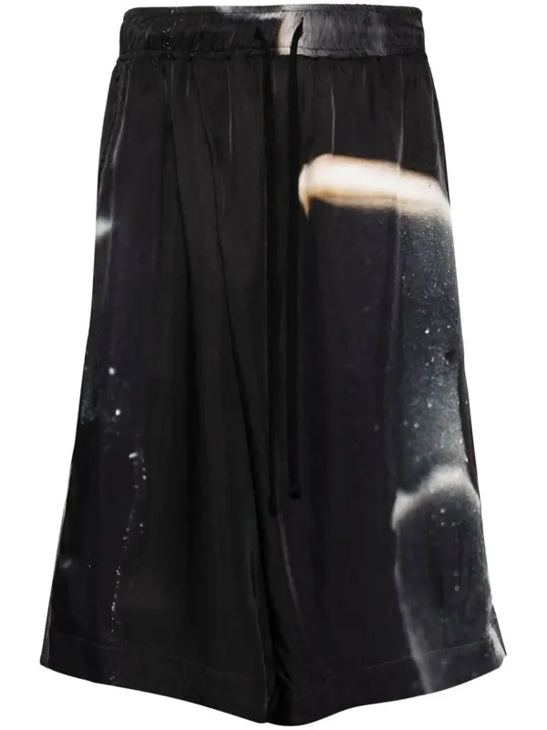 JULIUS Graphic-print Bermuda Shorts