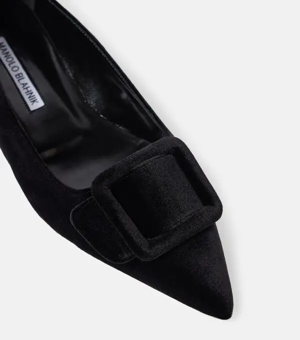 Manolo Blahnik Maysale Velvet Ballet Flats - Black
