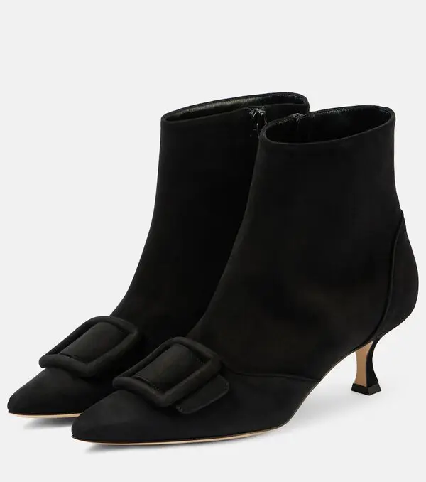 Manolo Blahnik Baylow Suede Ankle Boots - Black