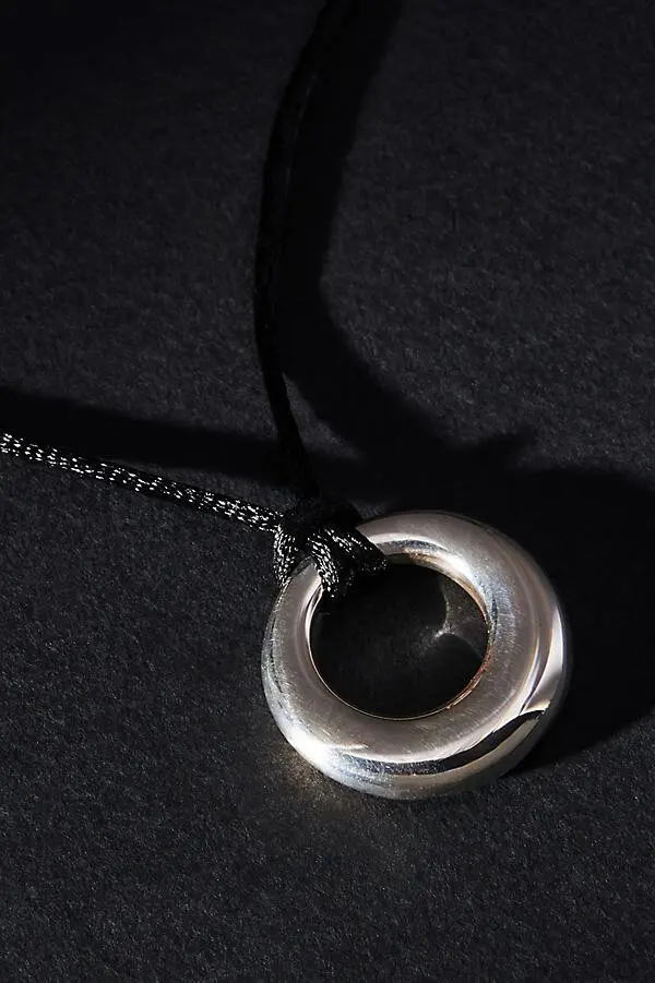 MASLO Magnus Pendant Necklace
