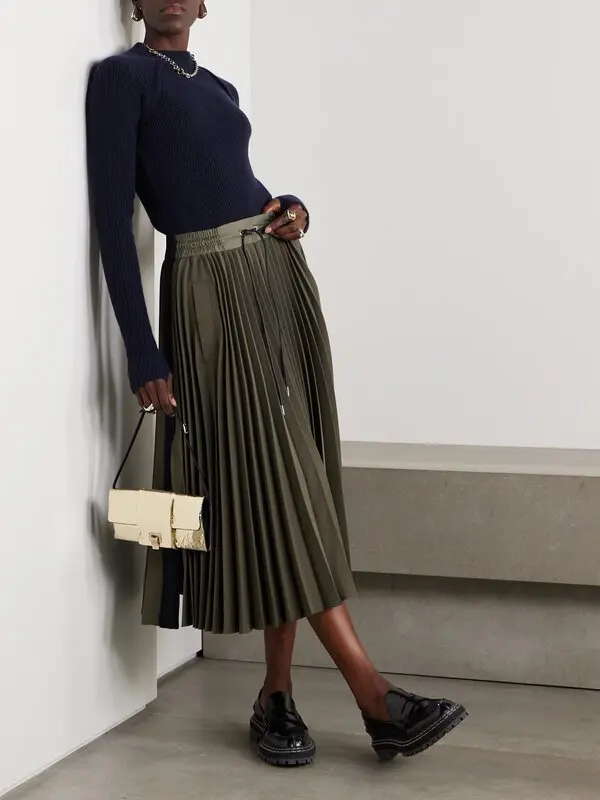 Sacai Ribbed-Knit Trimmed Pleated Tech-Jersey Midi Skirt In Green