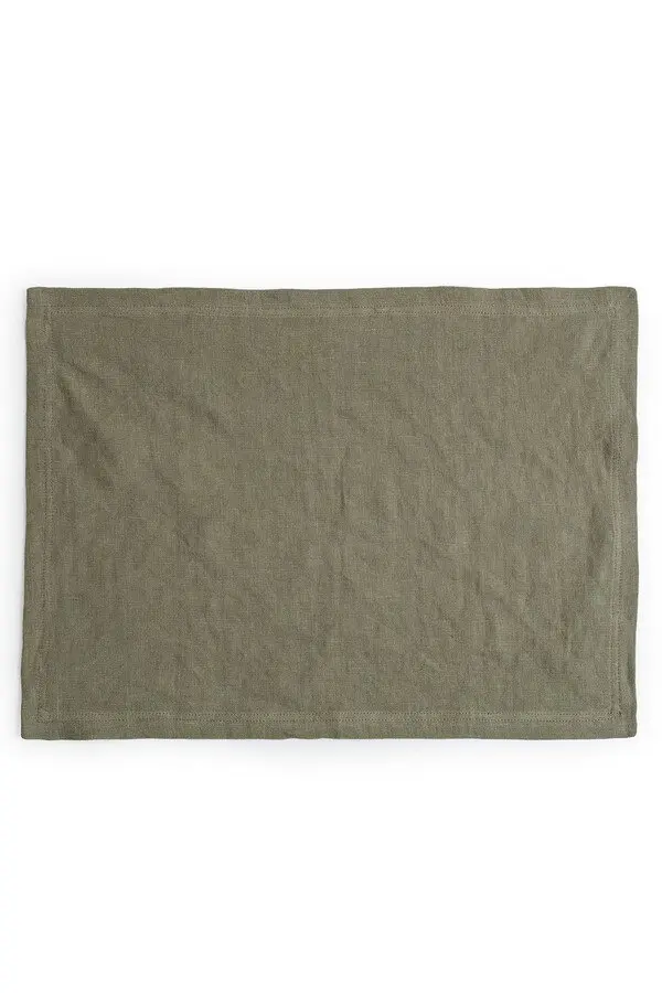 Velvet By Graham & Spencer Linen Placemat - Olive