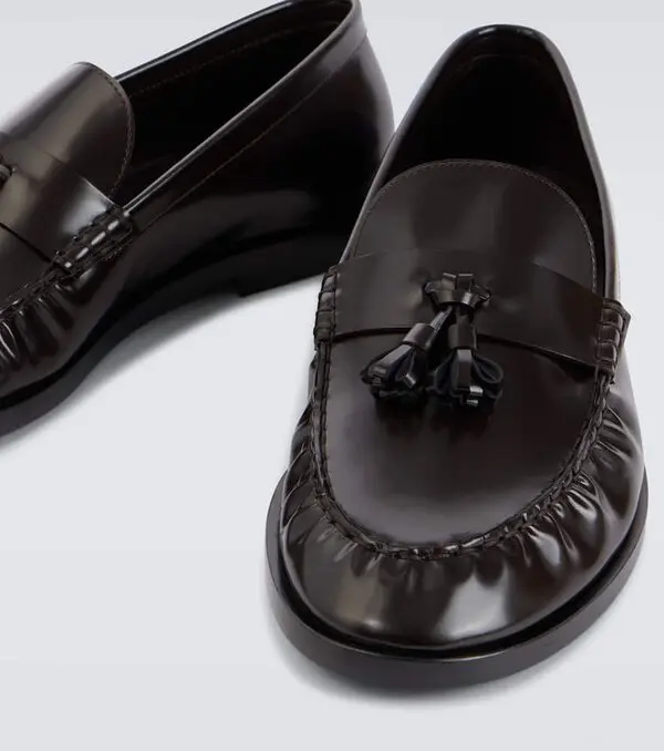 THE ROW Classic Leather Loafers - Brown